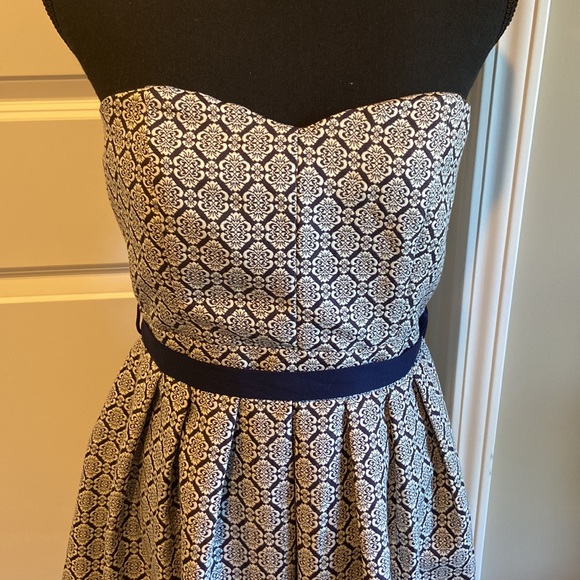 miami | Dresses | Miami Strapless Promparty Dress Black And White ...